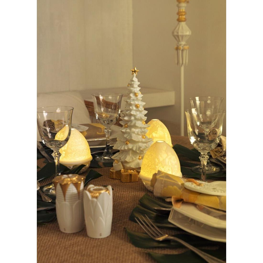 Lladro O Christmas Tree Figurine - Golden Lustre – Lifelong Collectibles