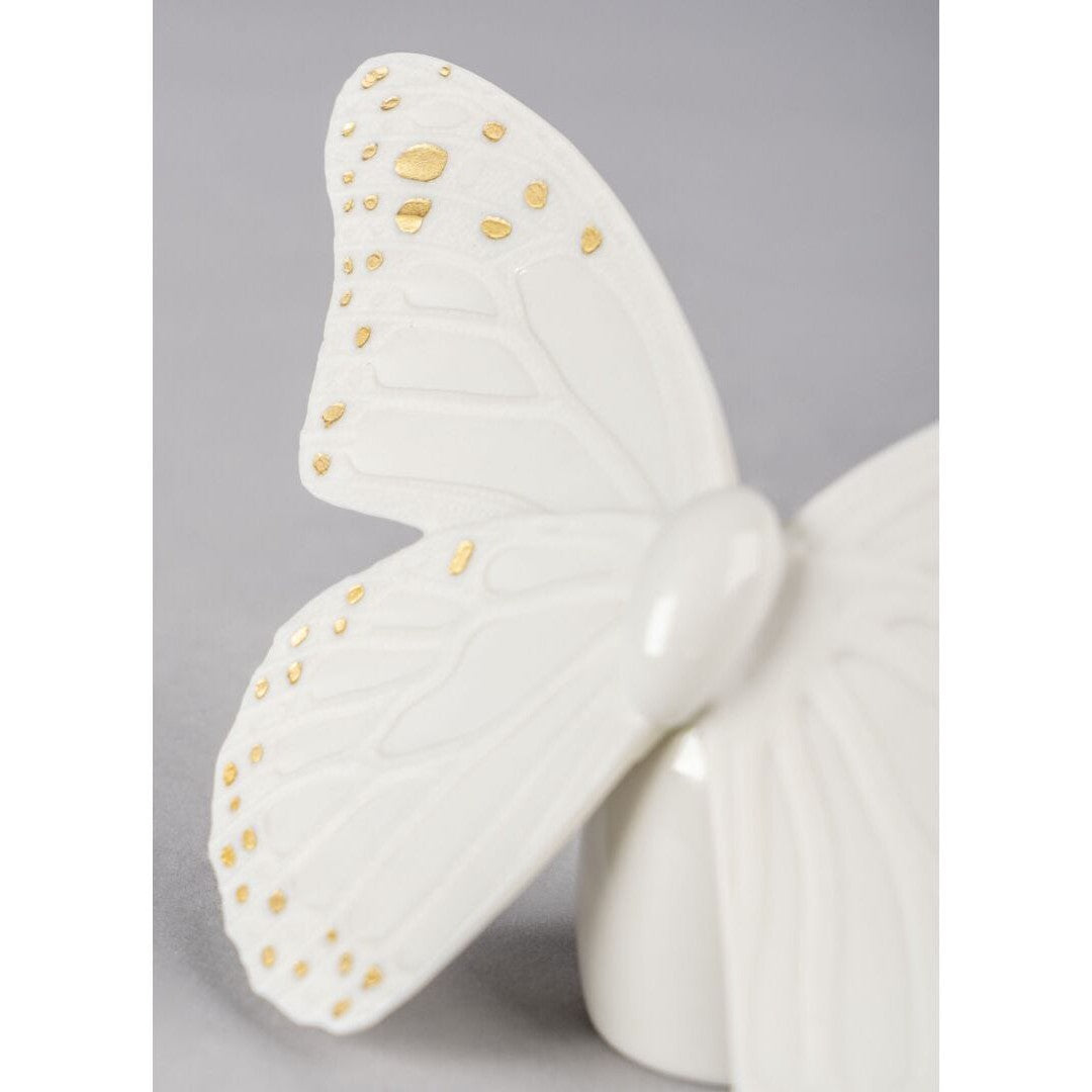 Lladro Butterfly Figurine - Golden Luster & White – Lifelong Collectibles